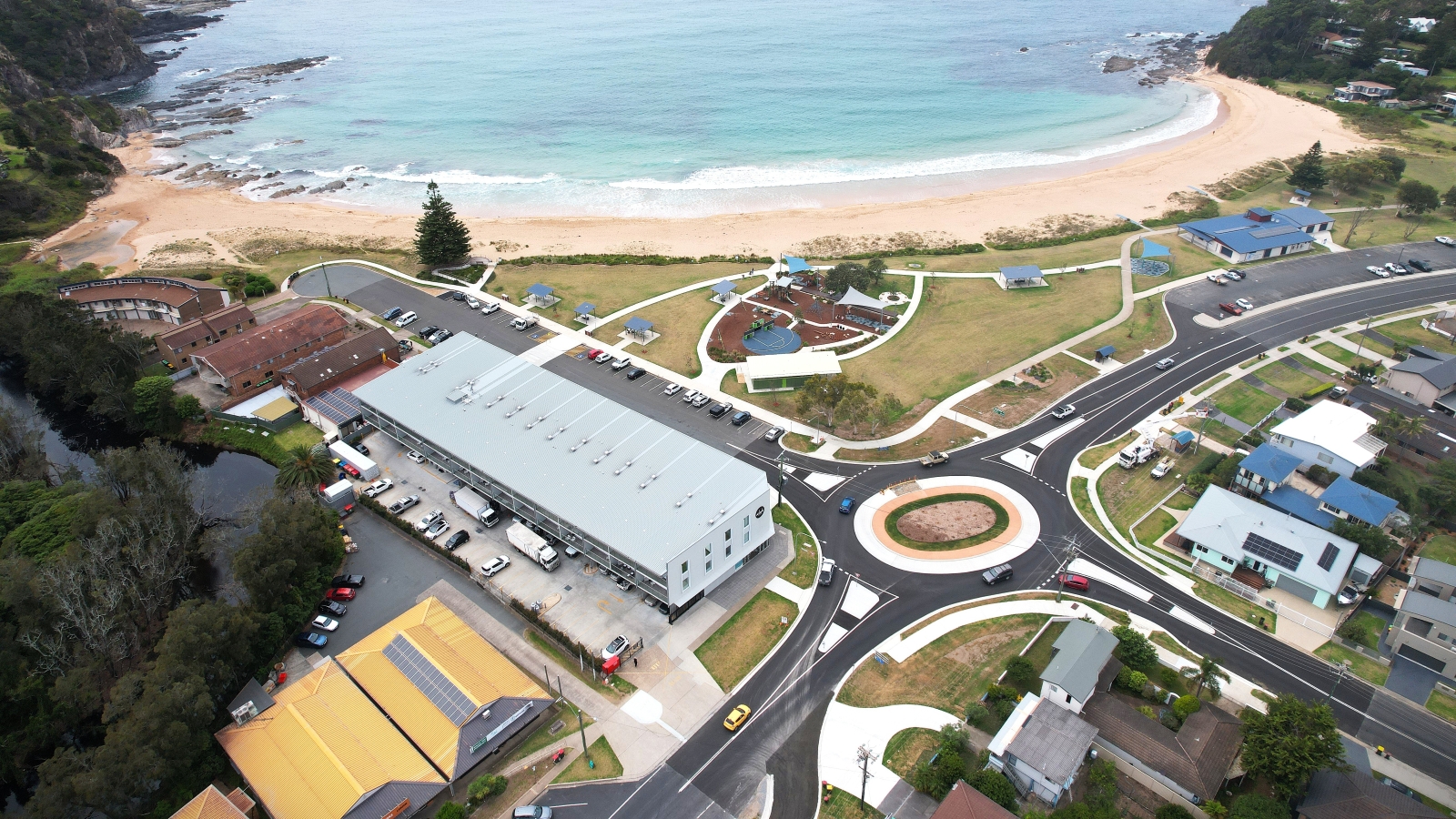 Shifting gears, roundabout reducing summer snarl | Eurobodalla Council